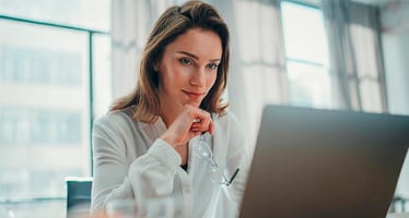 ¿Cómo se debe hacer un registro contable?